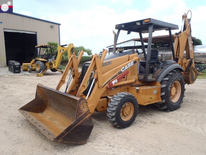RETROEXCAVADORA CASE 580M 4X4 Imagen - Boletin Industrial