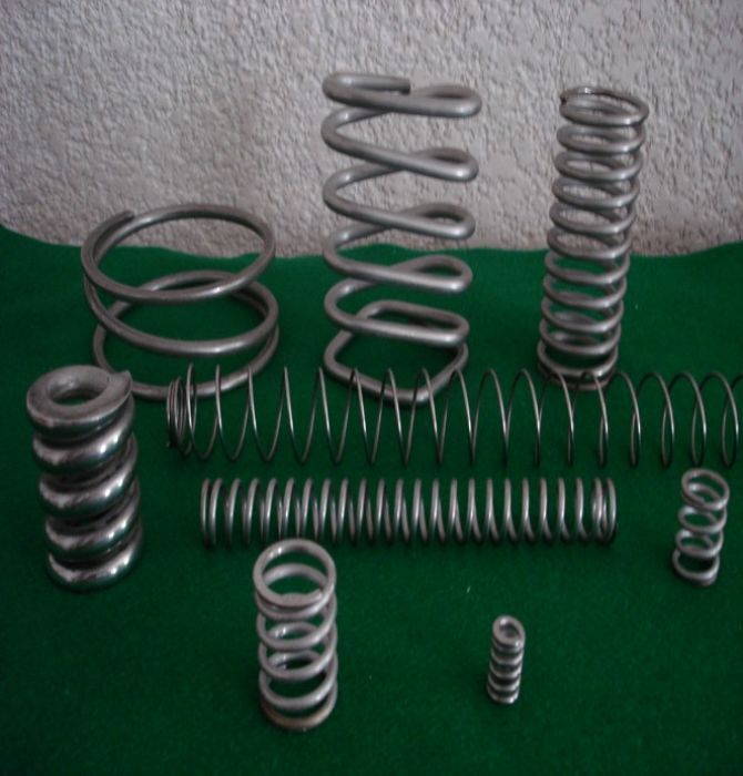RESORTES DE COMPRESION Imagen - Boletin Industrial