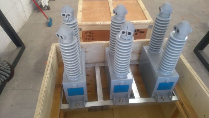 Banco de capacitores fijo tipo poste 300 kvar en 13.8Kv Imagen ...